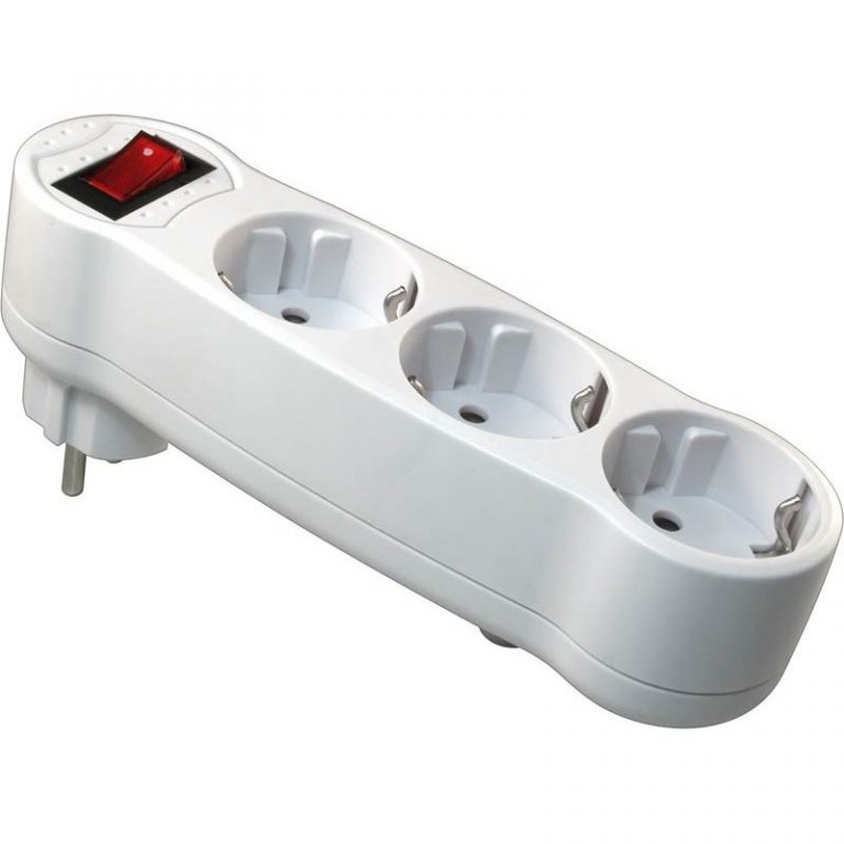 Tomada Tripla de Parede c/ Interruptor - GigaDeal